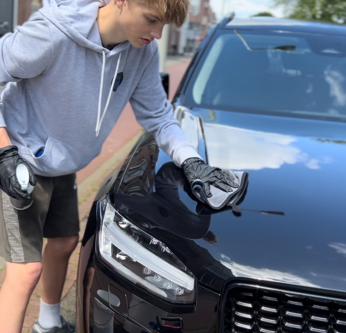 Ultimate Detail - Simon's Car Detail │Auto detailing in Den Haag │Detailing aan huis of op locatie